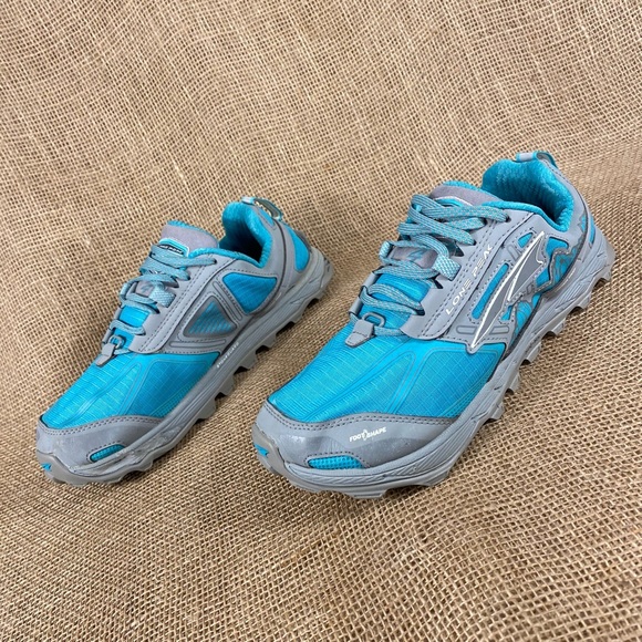 Altra | Shoes | Altra Trail Running Shoe Lone Peak Foot Shape Women Sz ...